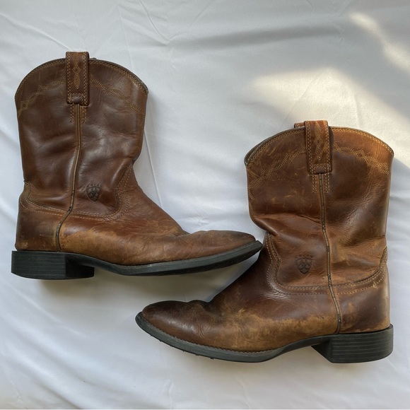 Ariat | Shoes | Mens Ariat Leather Boots Western Style | Poshmark